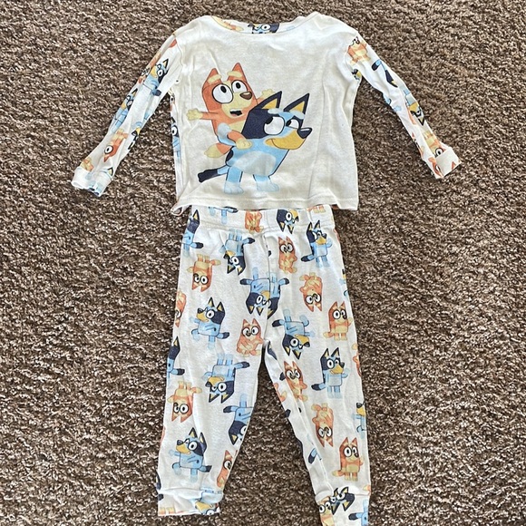 Bluey | Pajamas | Official Bluey Pajama Set 6 Piece Set | Poshmark